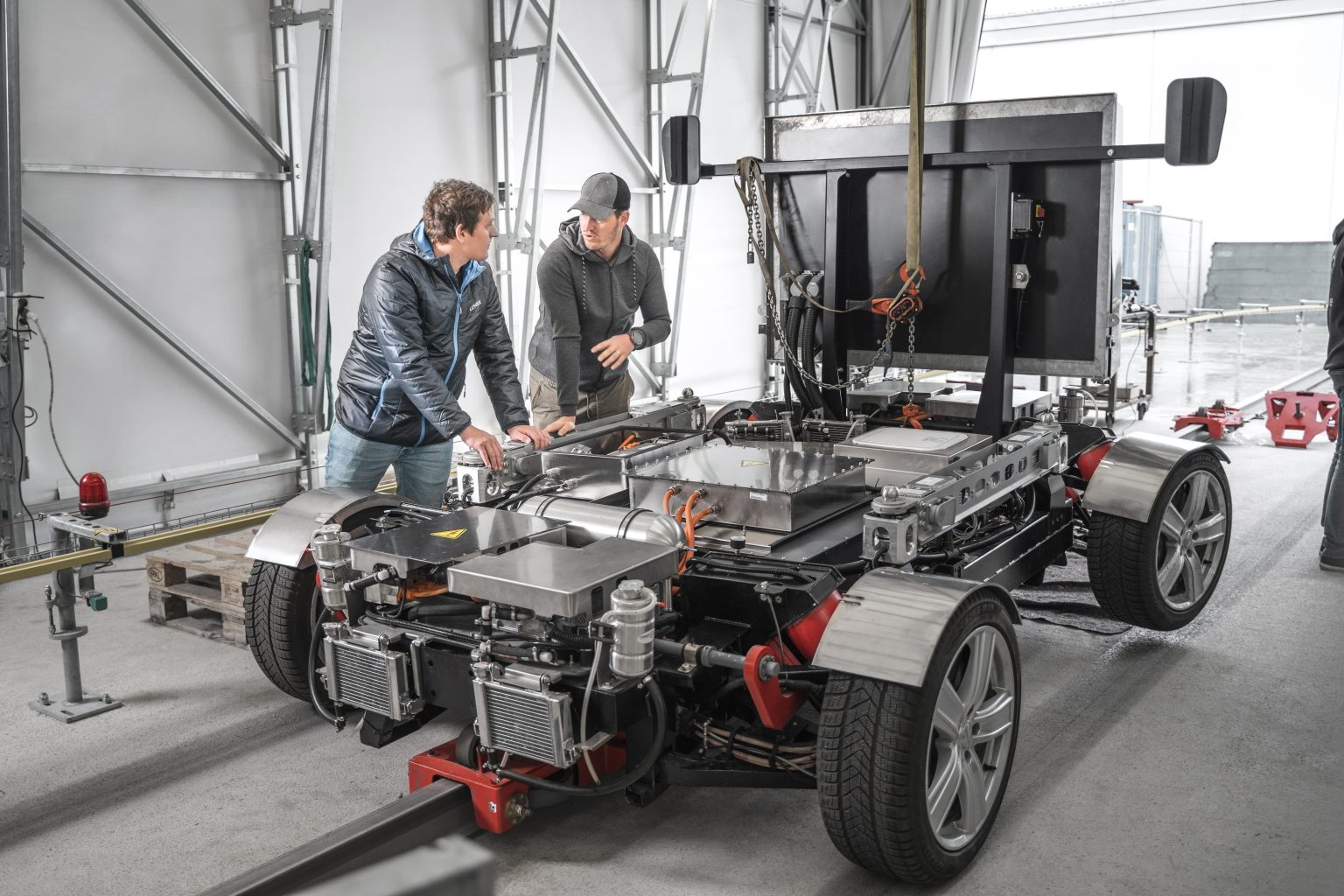 LEITNER and Elaphe on Connx: intensive testing and development phase as ...